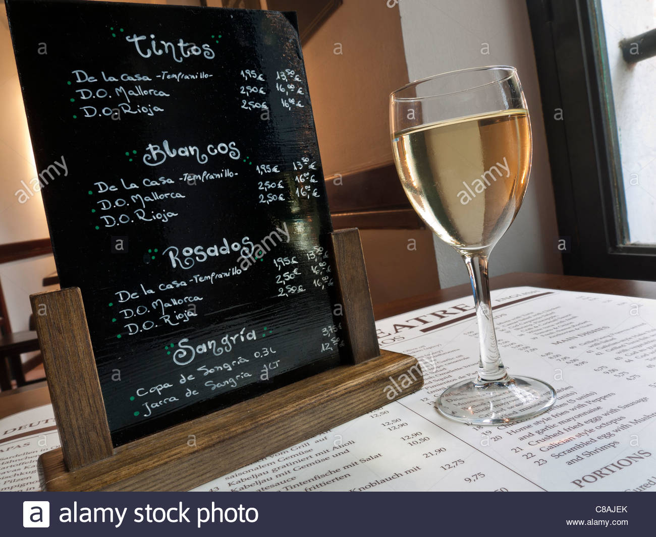 Table Signage - Fellice's Glass Supply